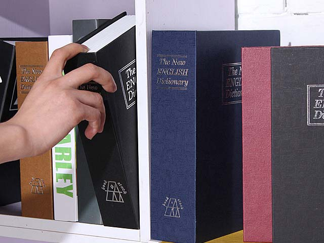 Book Safe | Book with Secret Safe - CoolGift