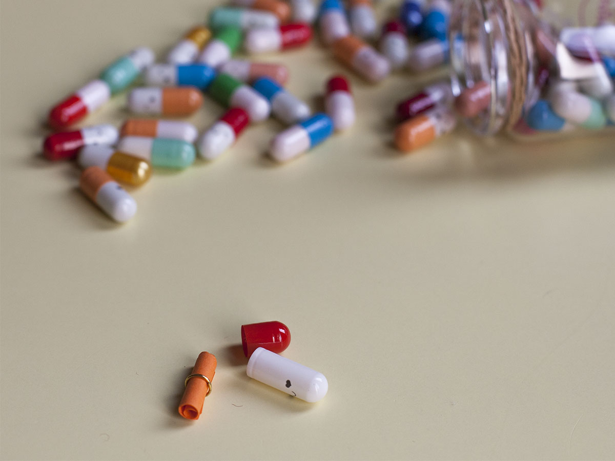 Love Capsules | Message Pills - CoolGift